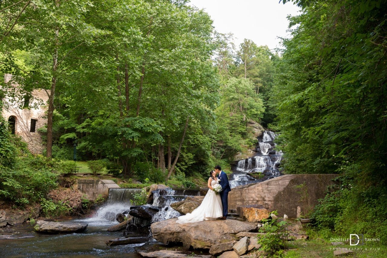 Hightower Falls Weddings | Atlanta Wedding Photographers | Danielle ...